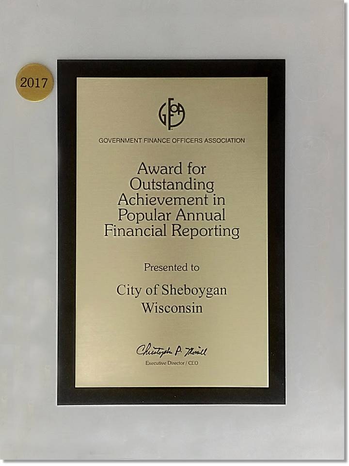 Financial Reporting Award Presented to the City